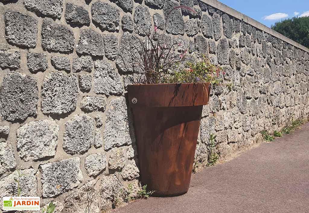 Demi pot de fleurs rond en PEHD effet Corten - 80 x 39 x 82 cm - PAPI